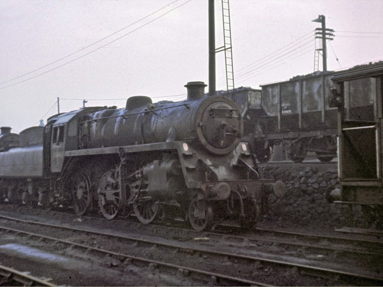 4MT 76000 – 76114 2-6-0 BR Standard Class 4 – Preserved British Steam ...