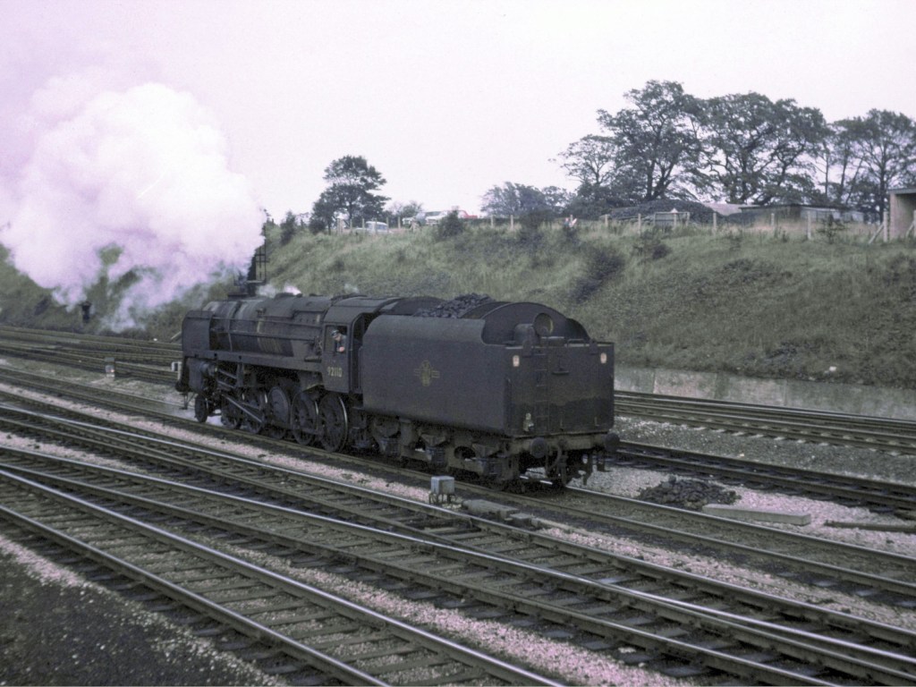 9F 92000 – 92250 2-10-0 BR Standard Class 9 – Preserved British Steam ...
