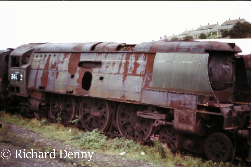 34073 249 Squadron – Preserved British Steam Locomotives