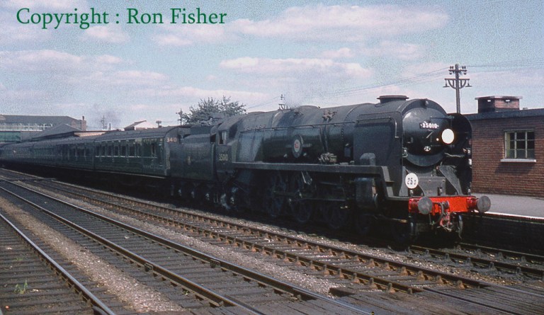 35010 Blue Star (SR 21C10 & BR 35010) – Preserved British Steam Locomotives