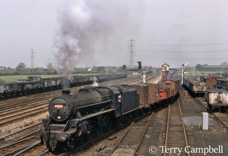 45212 (LMS 5212 & BR 45212) – Preserved British Steam Locomotives