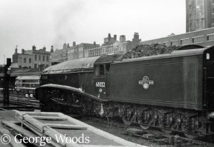60022 Mallard (LNER 4468, LNER 607, LNER 22, BR E22 & BR 60022 ...