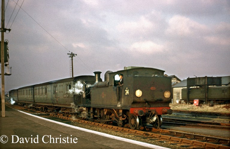 W24 Calbourne (LSWR 209, SR E209, IoW W24) – Preserved British Steam ...