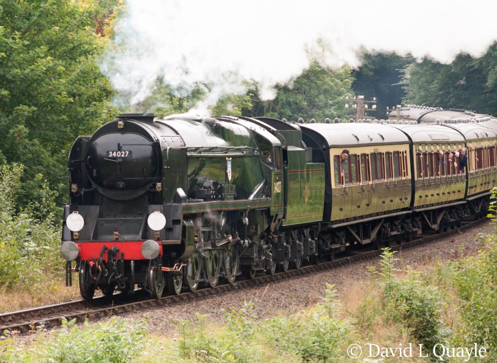 34027 Taw Valley (SR 21C127 & BR 34027) – Preserved British Steam ...