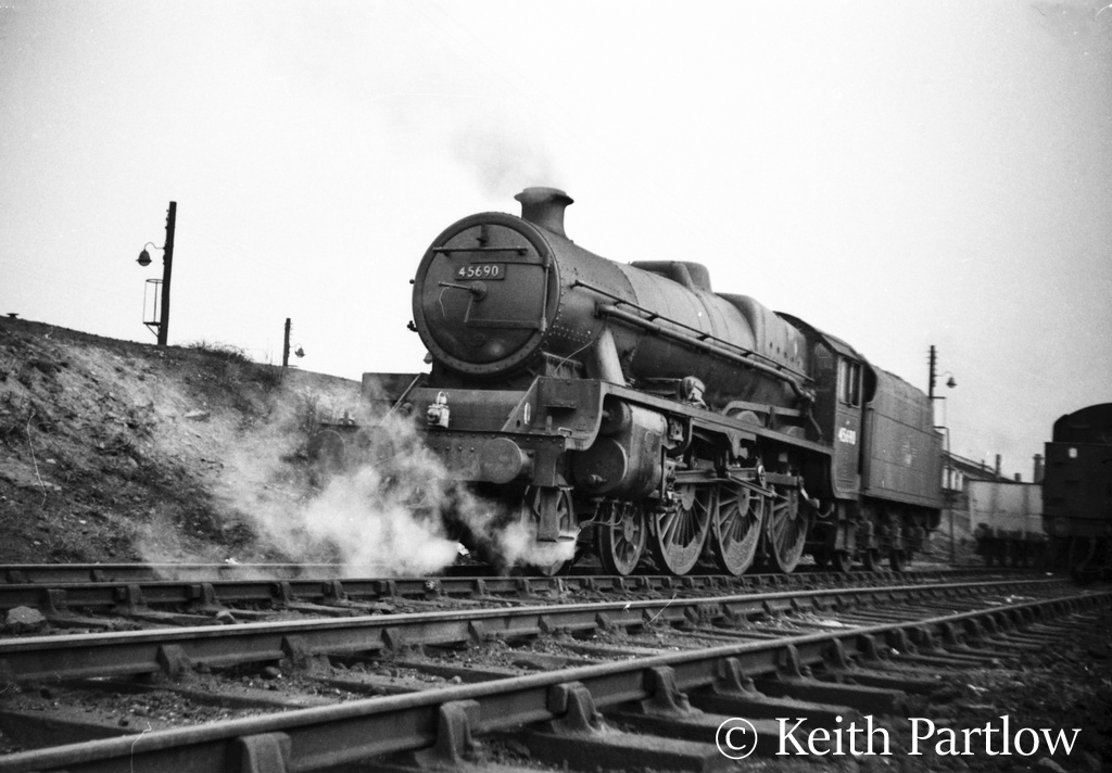 45690 Leander (LMS 5690 & BR 45690) – Preserved British Steam Locomotives