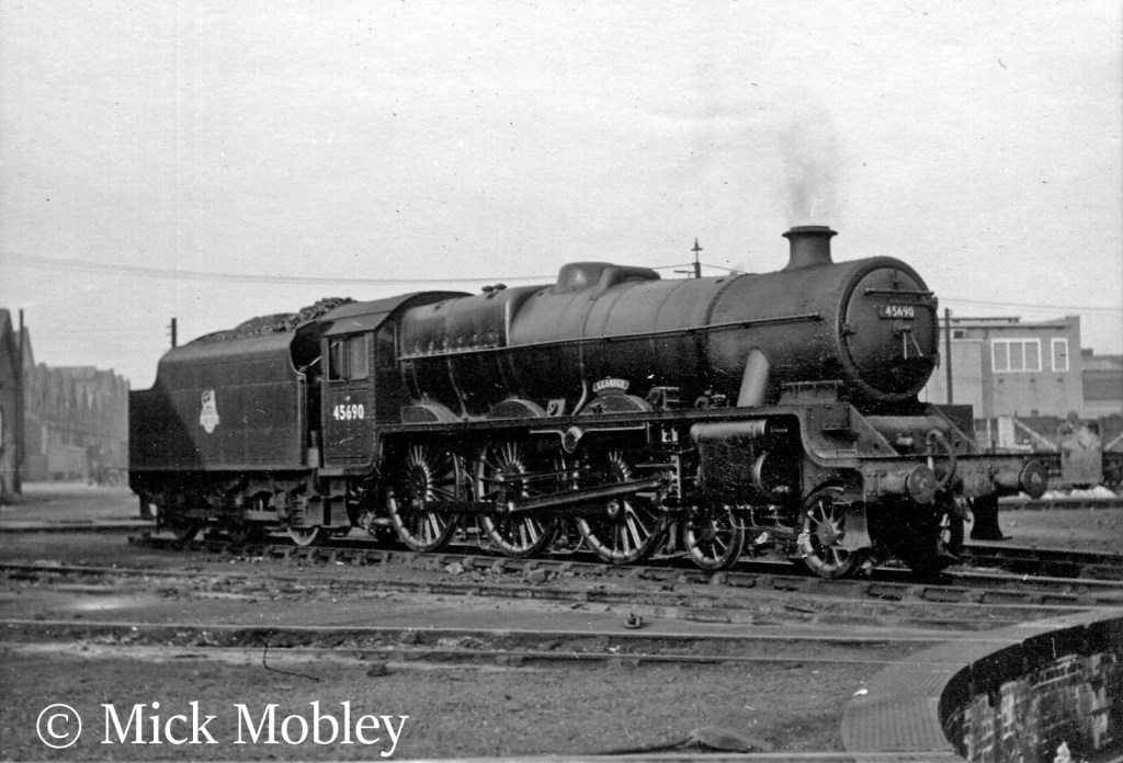 45690 Leander (LMS 5690 & BR 45690) – Preserved British Steam Locomotives