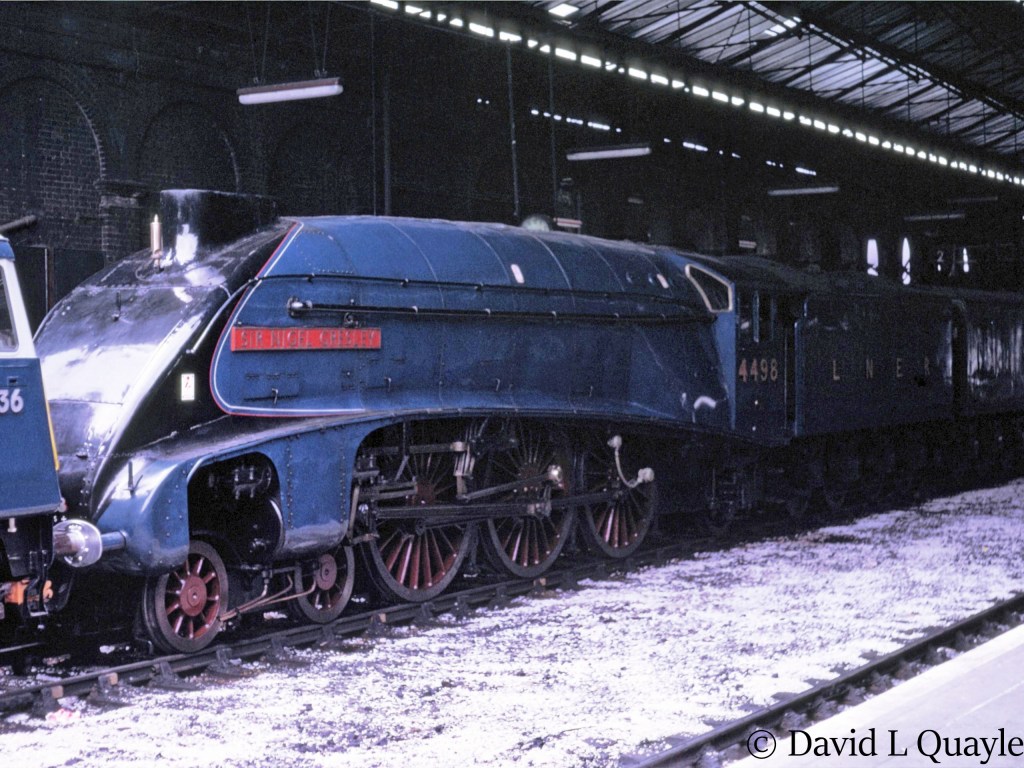 60007 Sir Nigel Gresley (LNER 4498, LNER 600, LNER 7 & BR 60007 ...