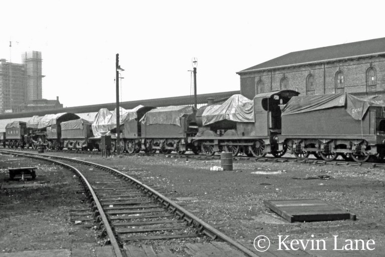 60800 Green Arrow (LNER 4771, LNER 700, LNER 800 & BR 60800 ...