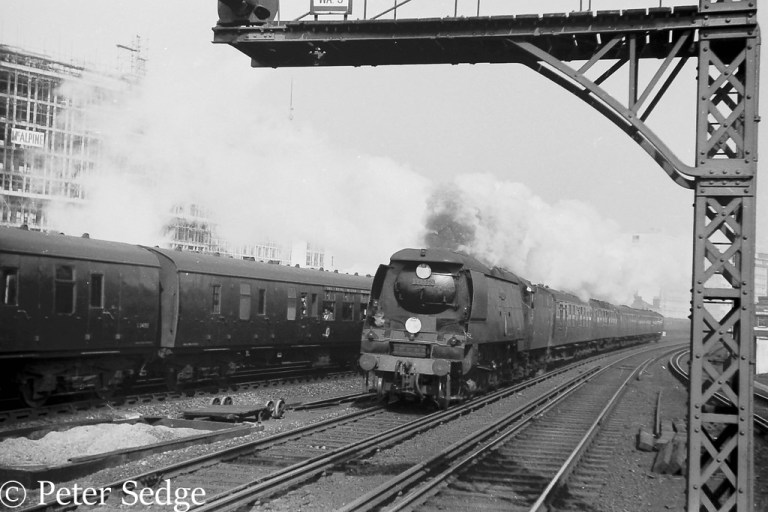 34072 257 Squadron – Preserved British Steam Locomotives