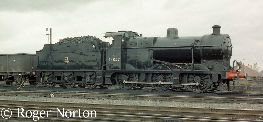 44027 (LMS 4027 & BR 44027) – Preserved British Steam Locomotives