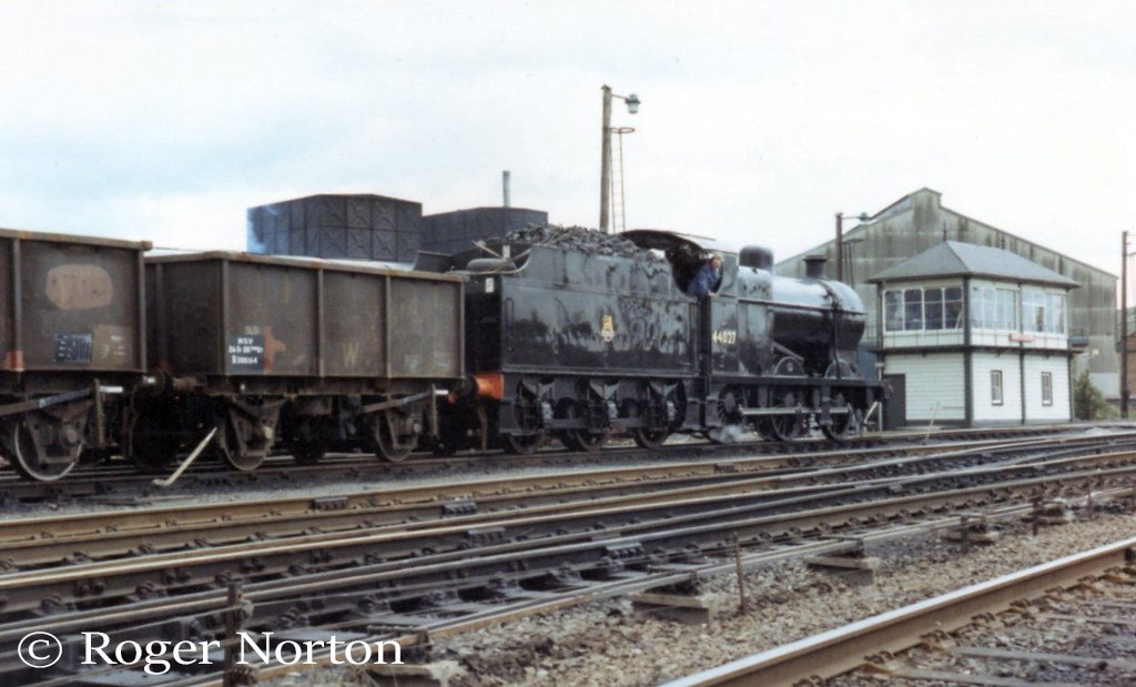 44027 (LMS 4027 & BR 44027) – Preserved British Steam Locomotives