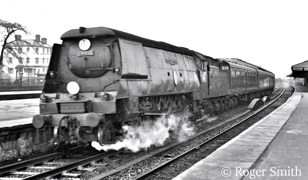 34051 Winston Churchill (SR 21C151 & BR 34051) – Preserved British ...