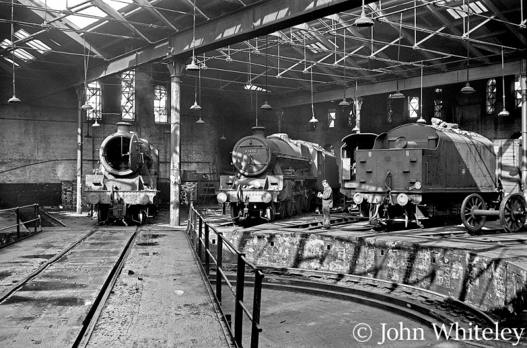 45690 Leander (LMS 5690 & BR 45690) – Preserved British Steam Locomotives