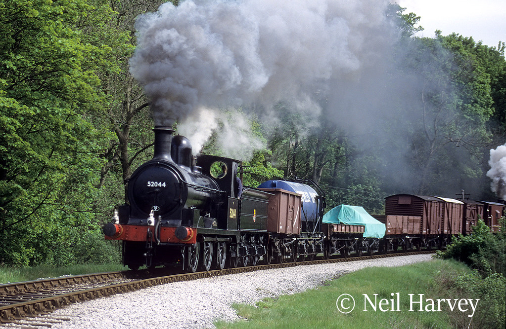 52044 (L&YR 957, LMS 12044 & BR 52044) – Preserved British Steam ...