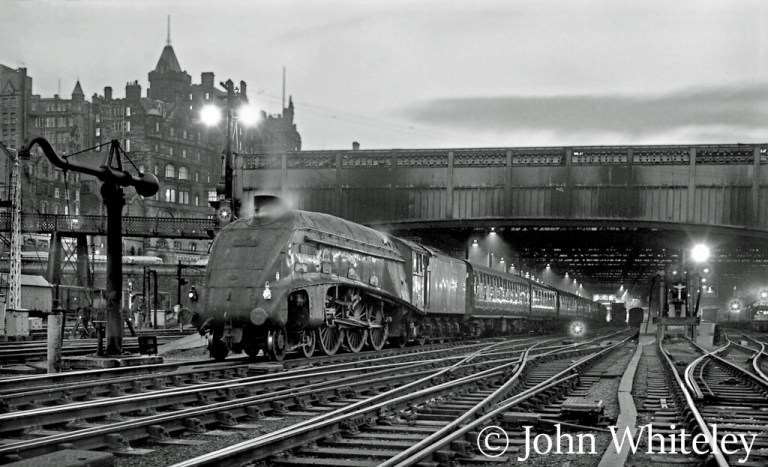 60019 Bittern (LNER 4464, LNER 603, LNER 19 & BR 60019) – Preserved ...