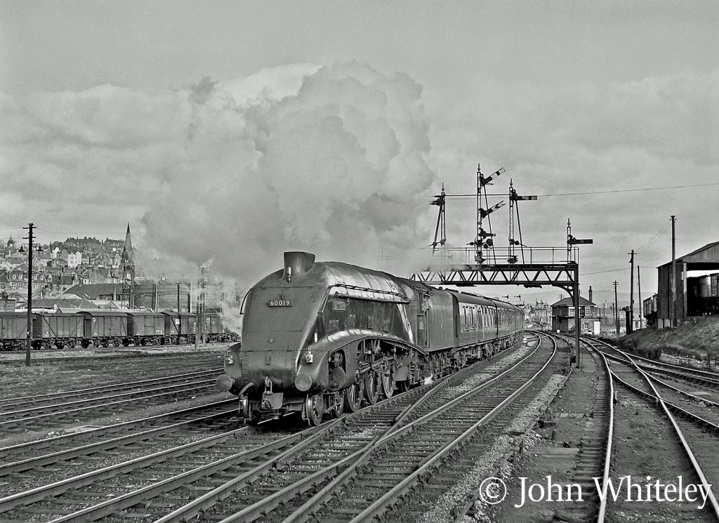 60019 Bittern (LNER 4464, LNER 603, LNER 19 & BR 60019) – Preserved ...