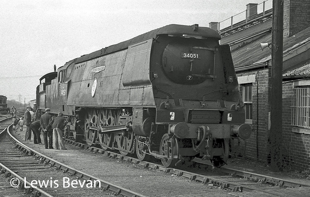 34051 Winston Churchill (SR 21C151 & BR 34051) – Preserved British ...