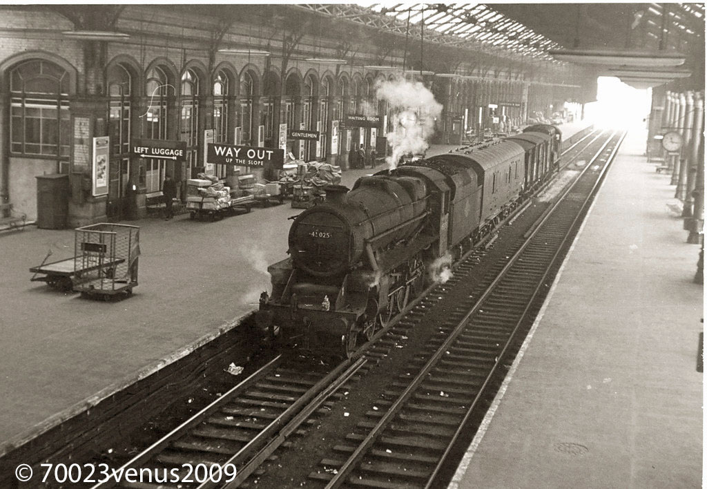 45025 (LMS 45025 & BR 45025) – Preserved British Steam Locomotives