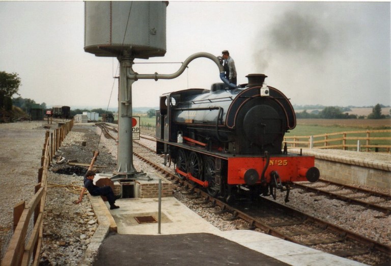 Hunslet Works No 3797 WD197 Sapper No 25 Northiam 0-6-0ST – Preserved ...