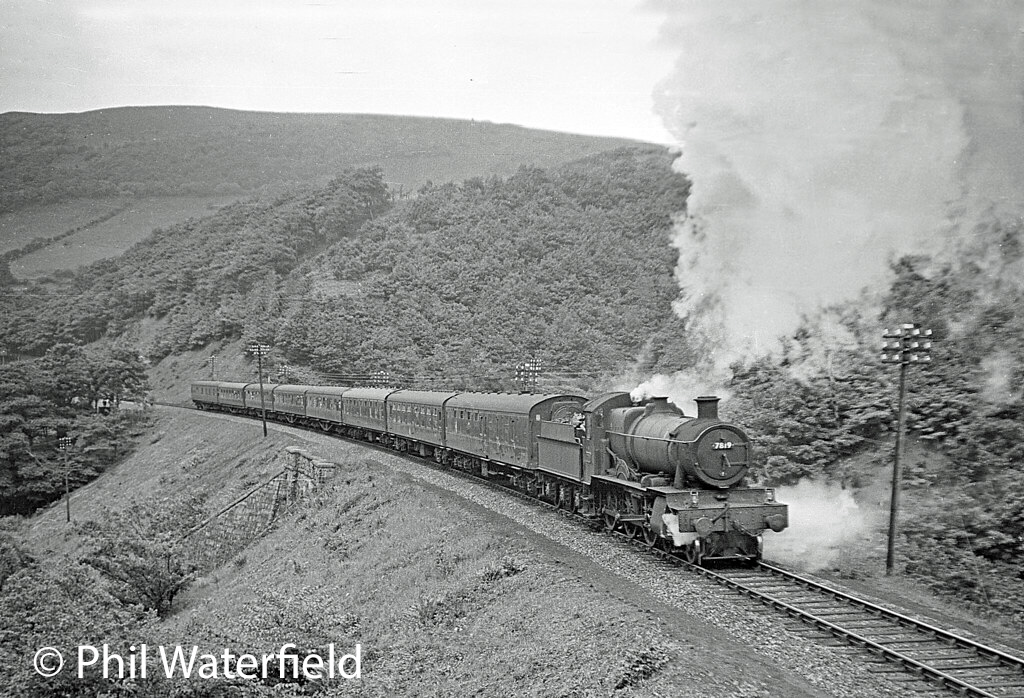 7819 Hinton Manor – Preserved British Steam Locomotives