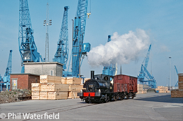 LMS 11243 (L&YR 19) – Preserved British Steam Locomotives