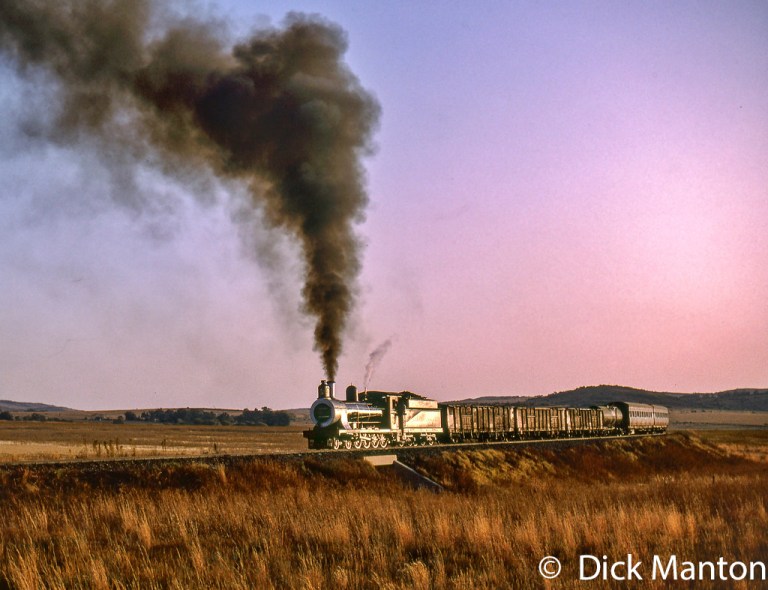 Neilson & Co Works No 4926 – CGR 724 & SAR 1007 – Preserved British ...