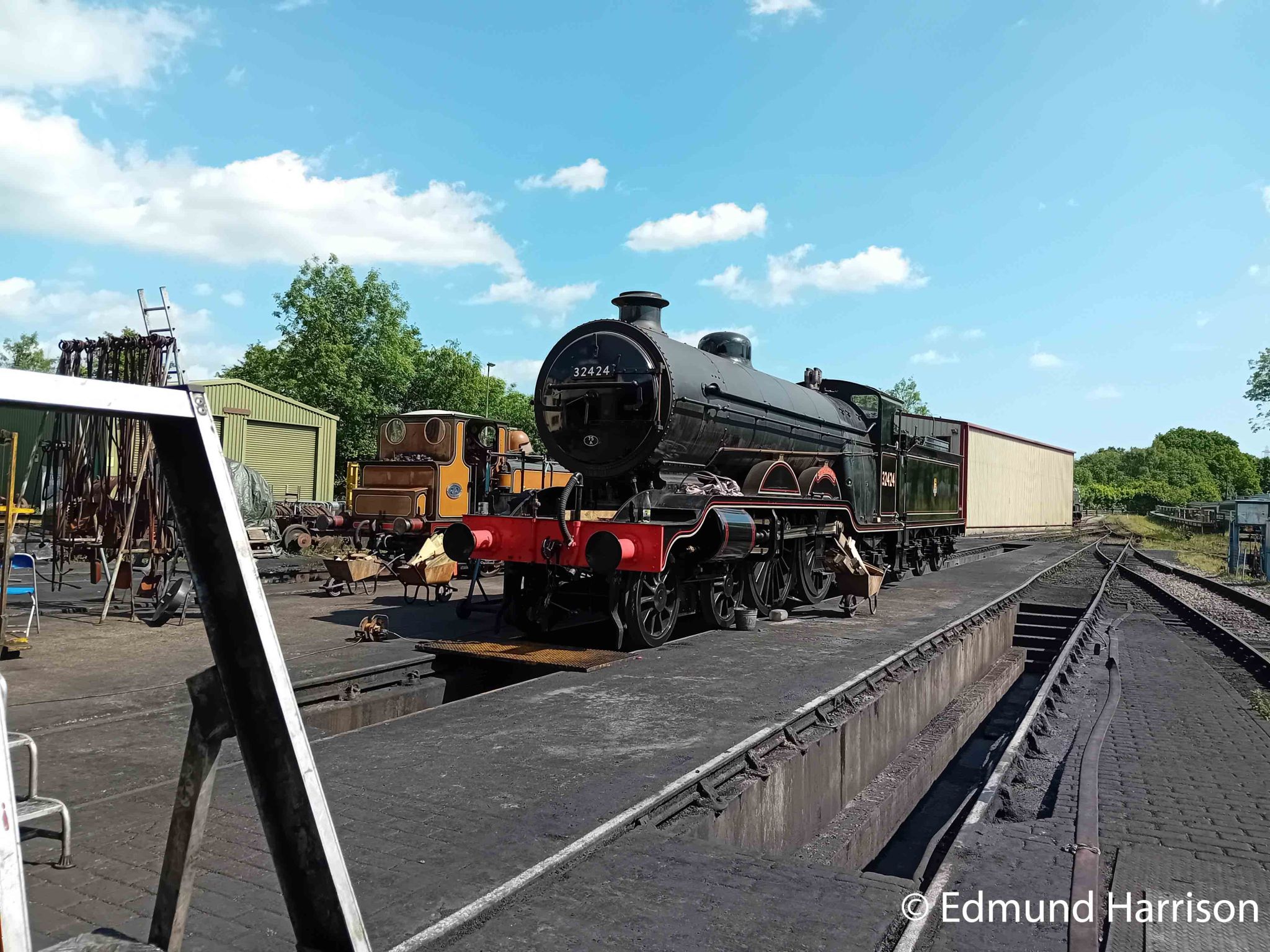 32424 Beachy Head – Preserved British Steam Locomotives