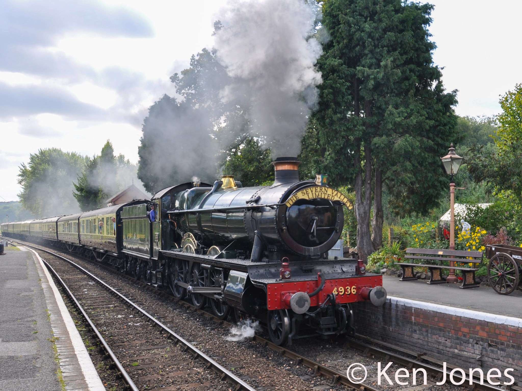 4936 Kinlet Hall – Preserved British Steam Locomotives